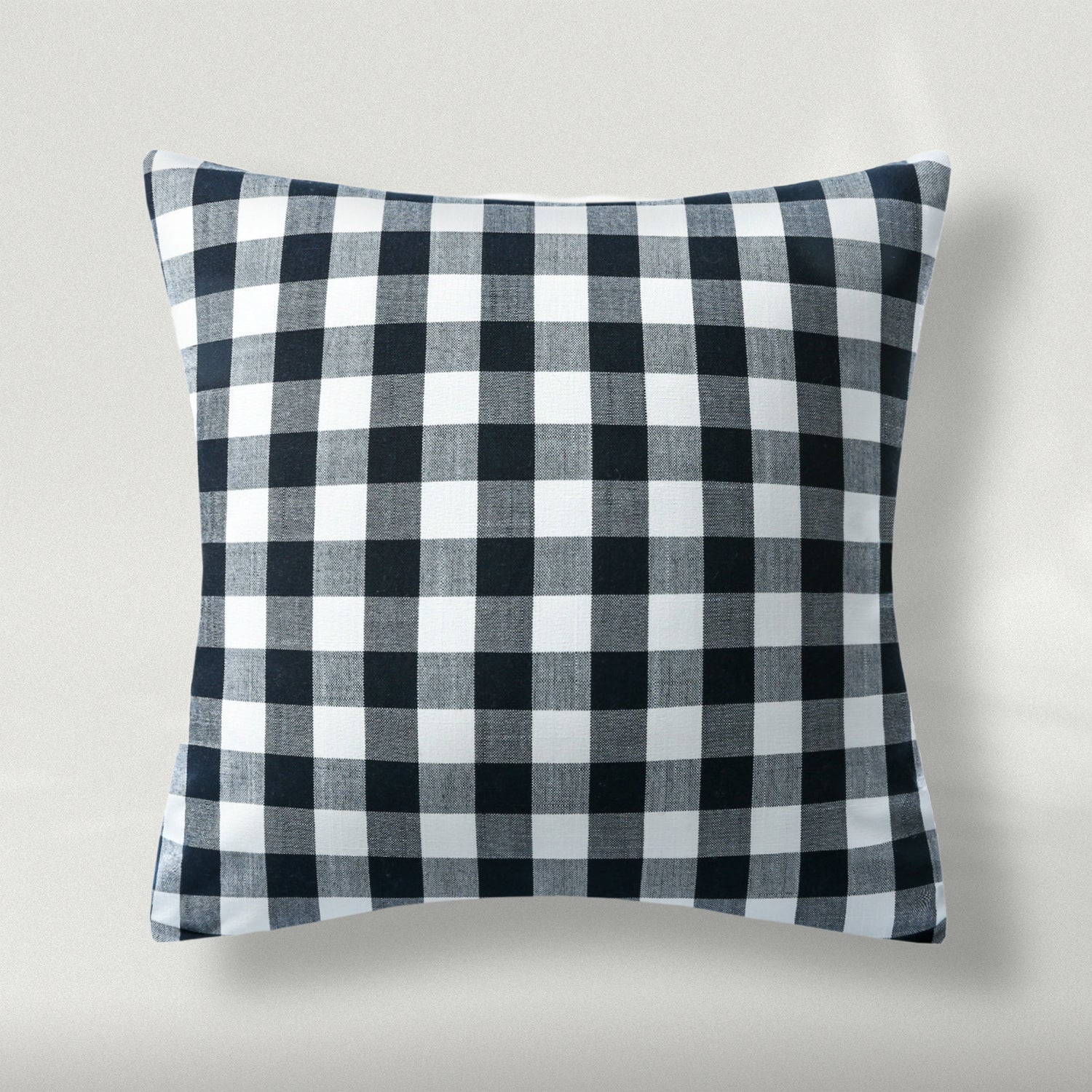 Classic Checkered Pillow Covers Farmhouse Style 20"x20" – Phantoscope Co